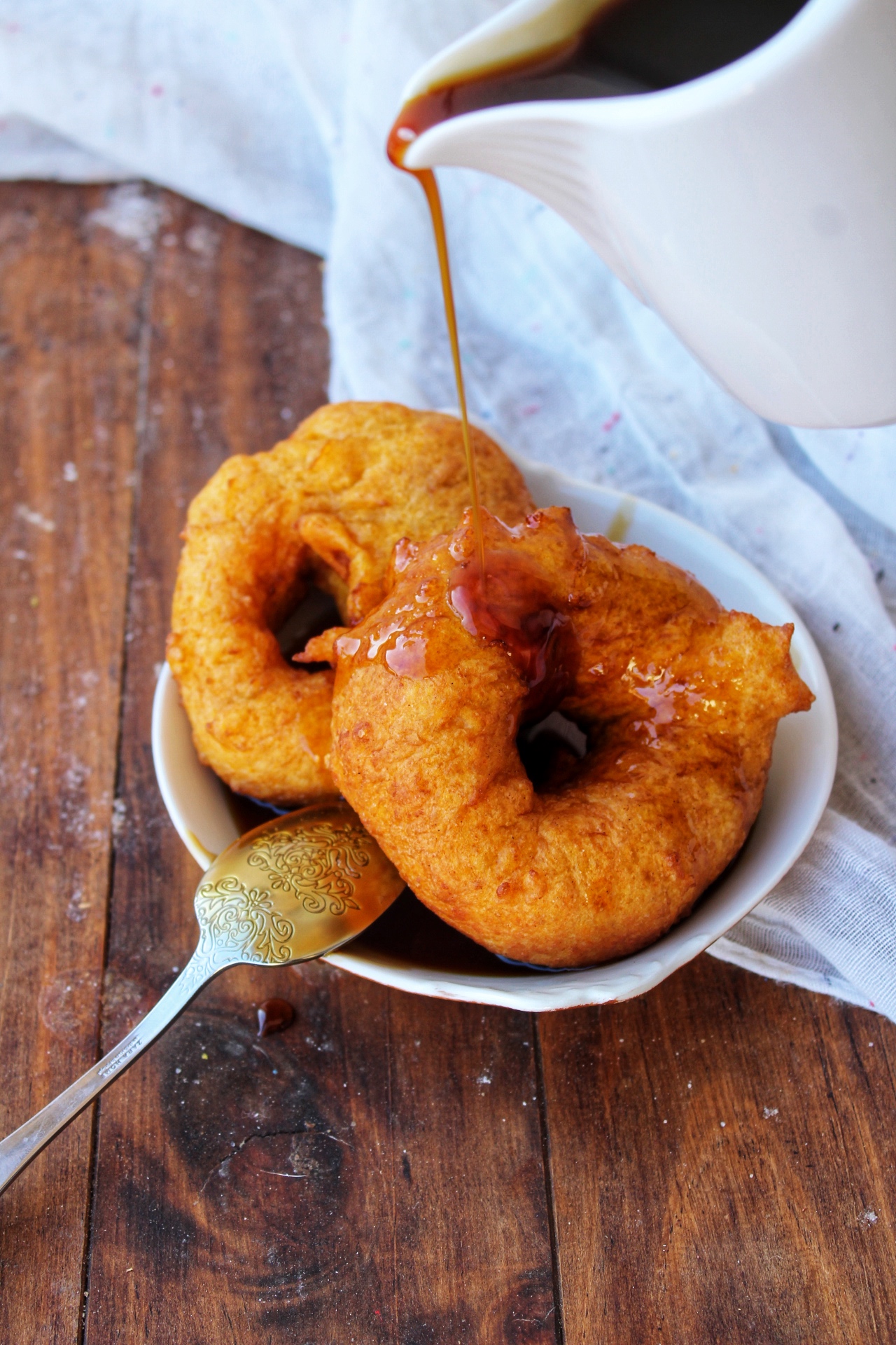 Picarones, fried pumpkin donuts recipe - Irene Mercadal